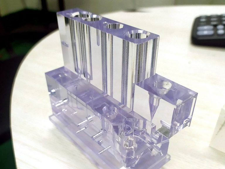 The Ultimate Guideline of Bending Acrylic - UVACRYLIC